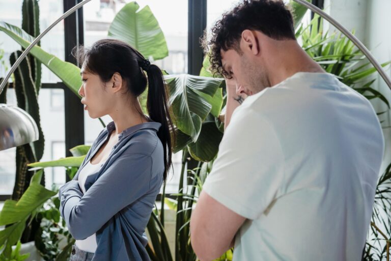 Thought Disorder: Symptoms, Causes, and Treatment Options
